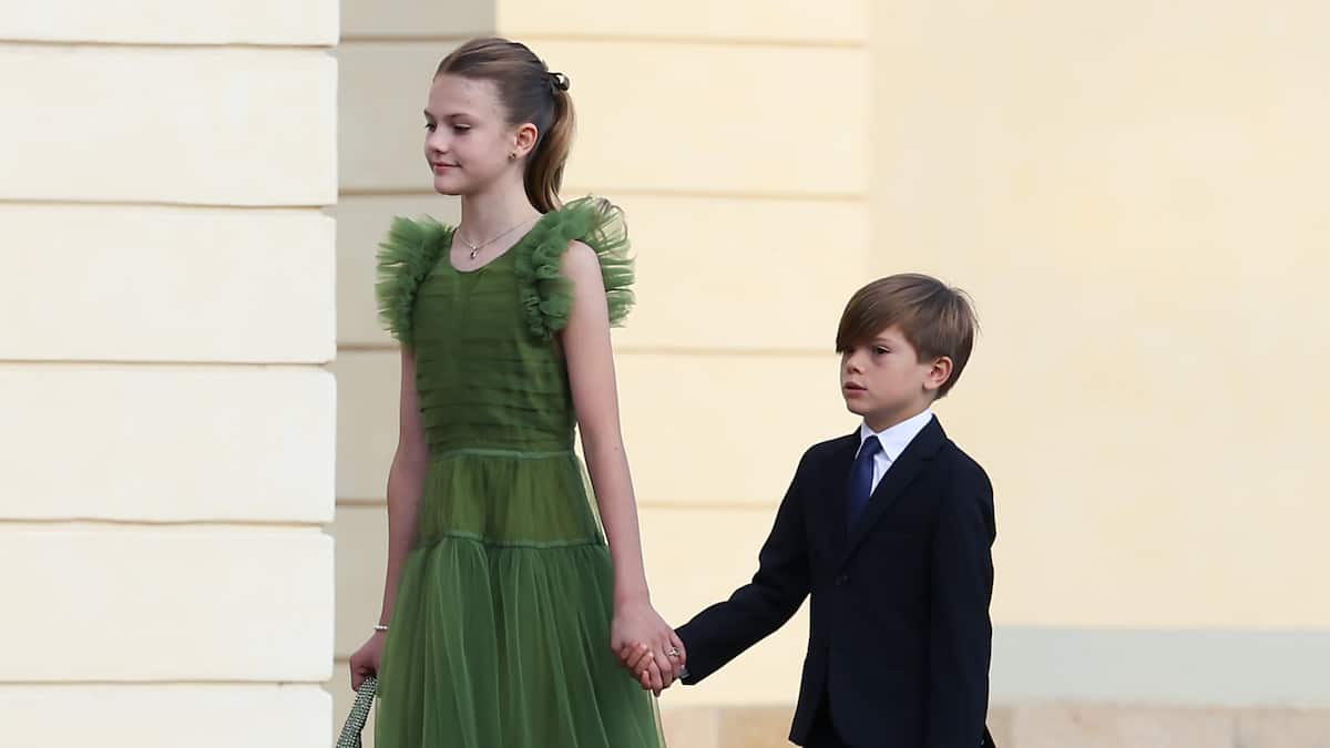 Prinzessin Estelle und Prinz Oscar von Schweden gehen in die Oper ...