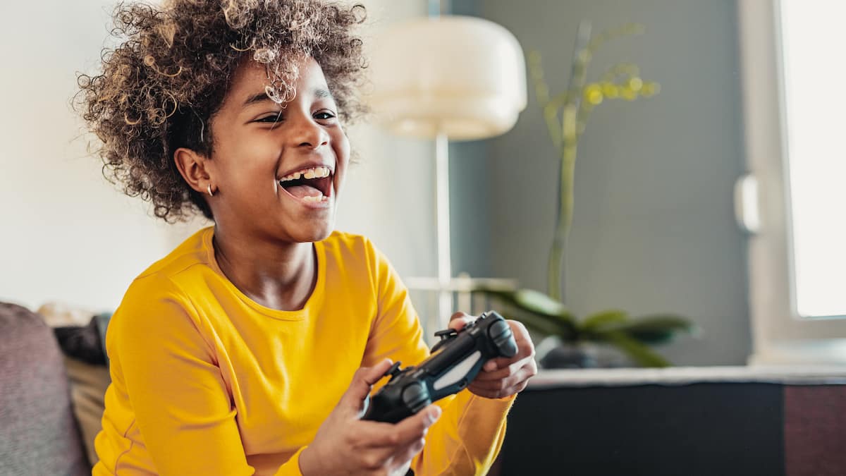 Studie zeigt: Gamen fördert die Gehirn-Leistung von Kindern | Schweizer ...