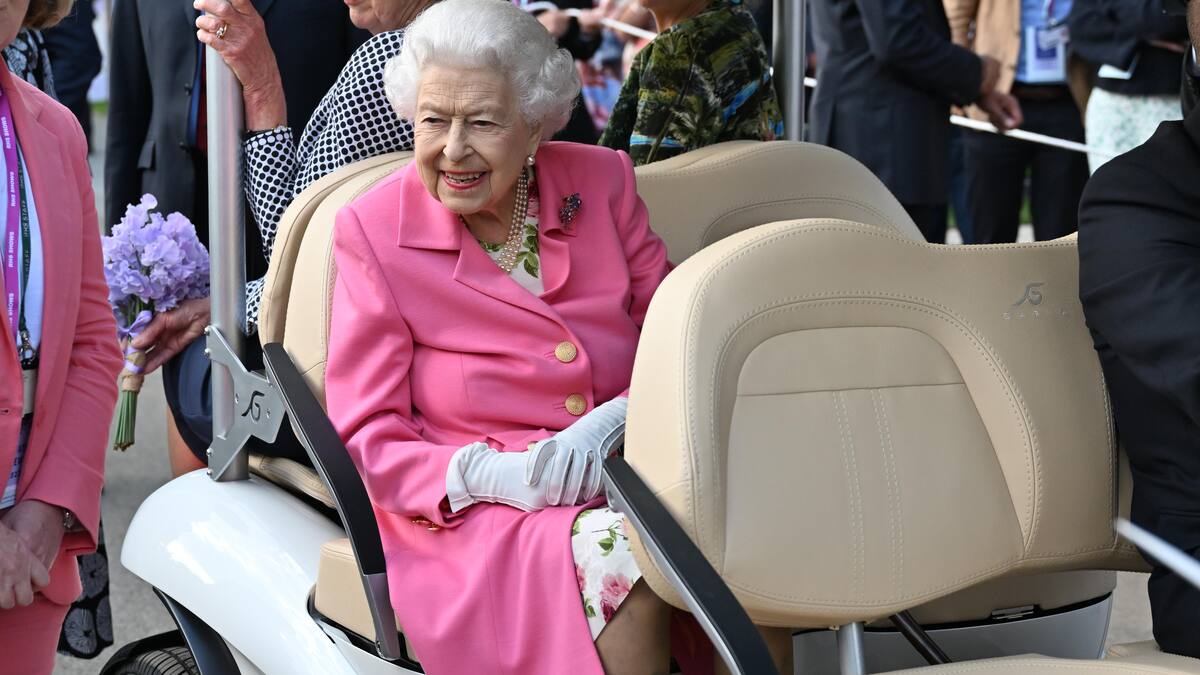 See Photos Of Queen Elizabeth At The 2024 Chelsea Flower Show – OG Artland