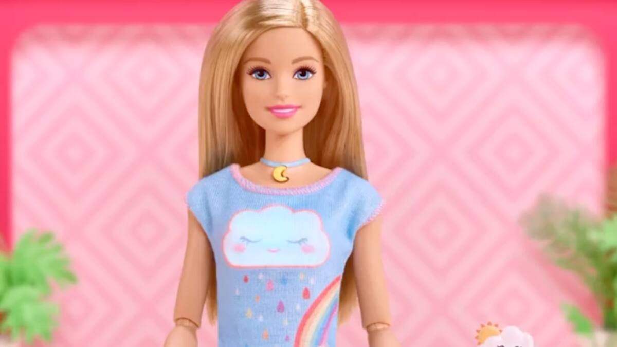 Barbie macht Yoga, Gesichtsmasken und Self Care: Das geht zu weit ...