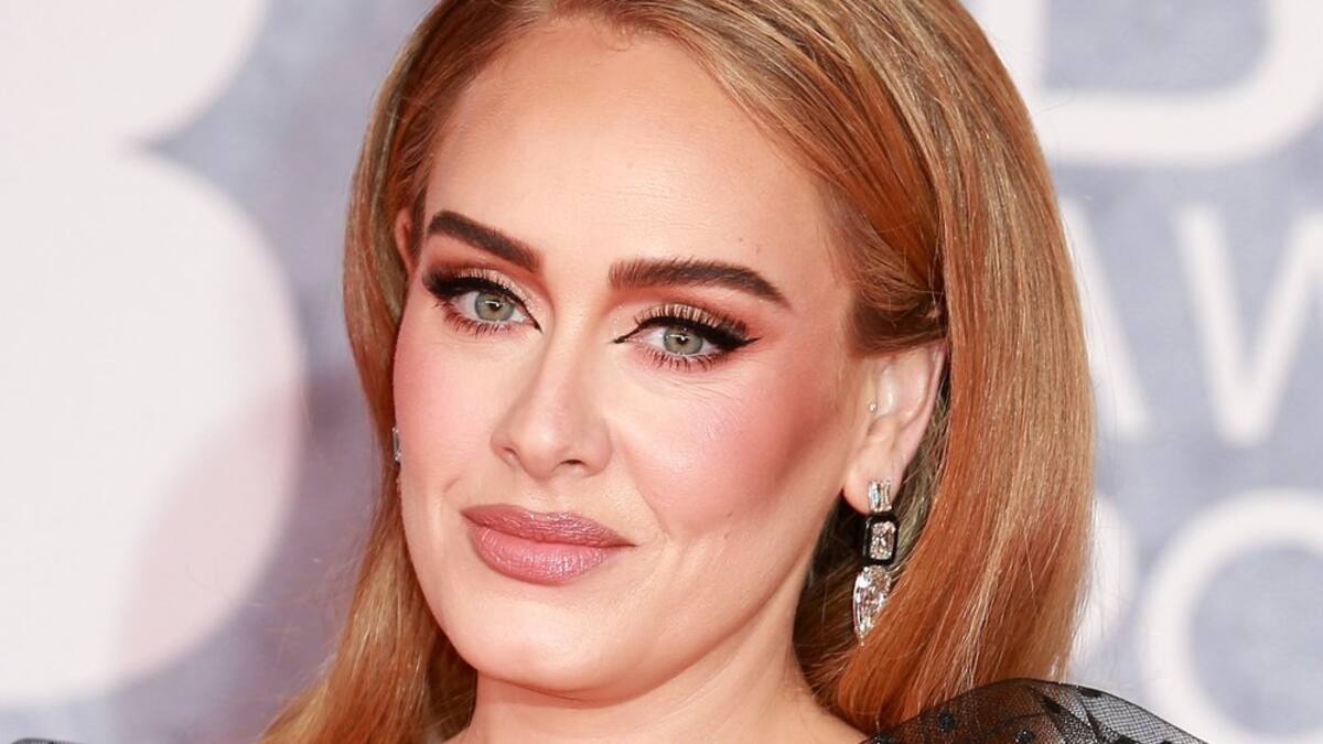 Migräne und Zittern: Adele leidet unter Kaffee-Entzug | Schweizer ...