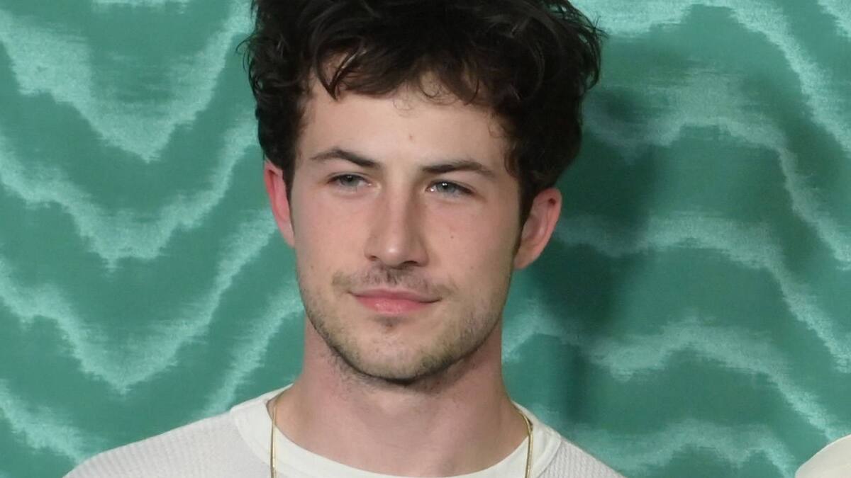 Darum nimmt sich Dylan Minnette eine Pause von der Schauspielerei ...
