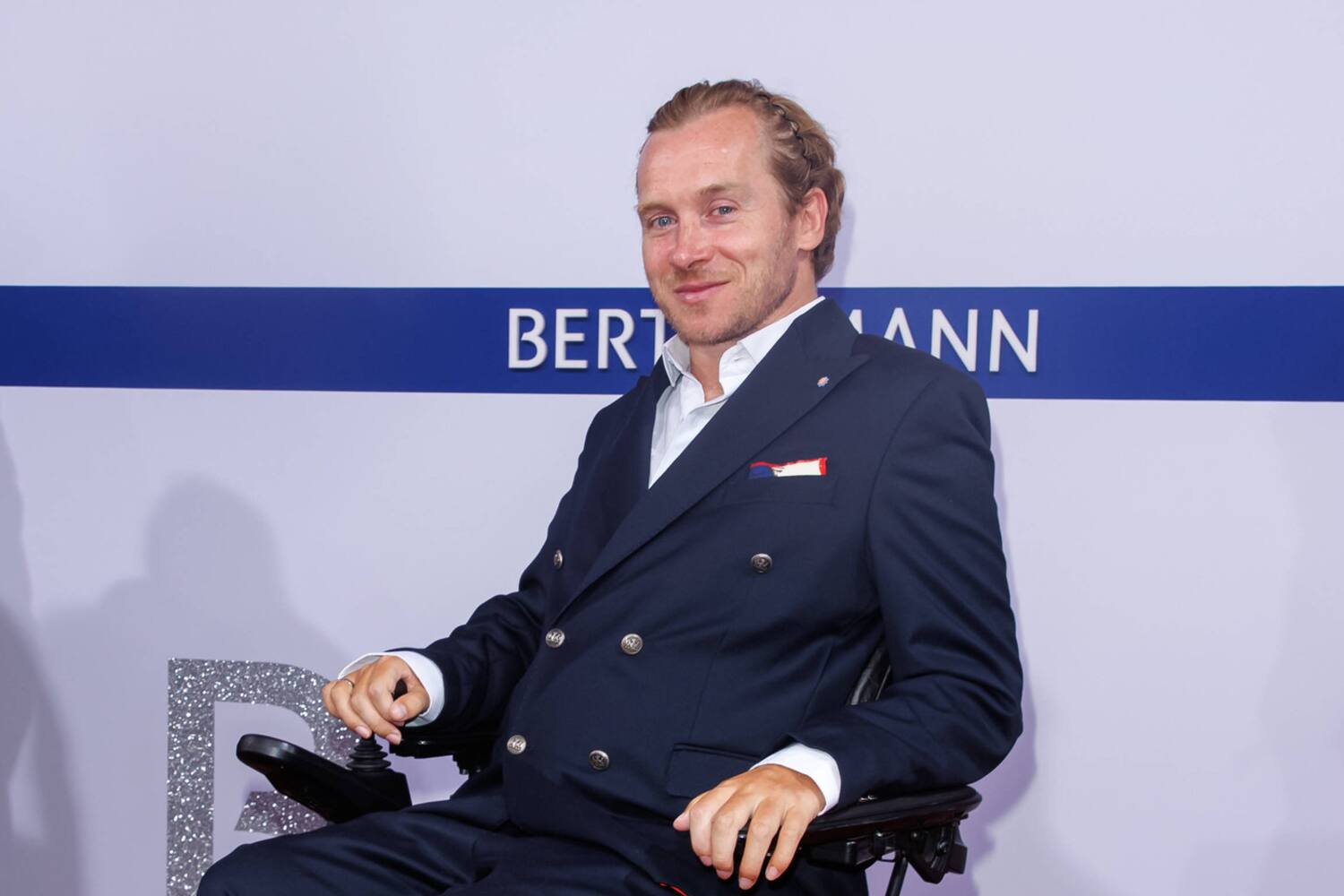 Unfall in der Dusche: Samuel Koch hat sich die Nase gebrochen