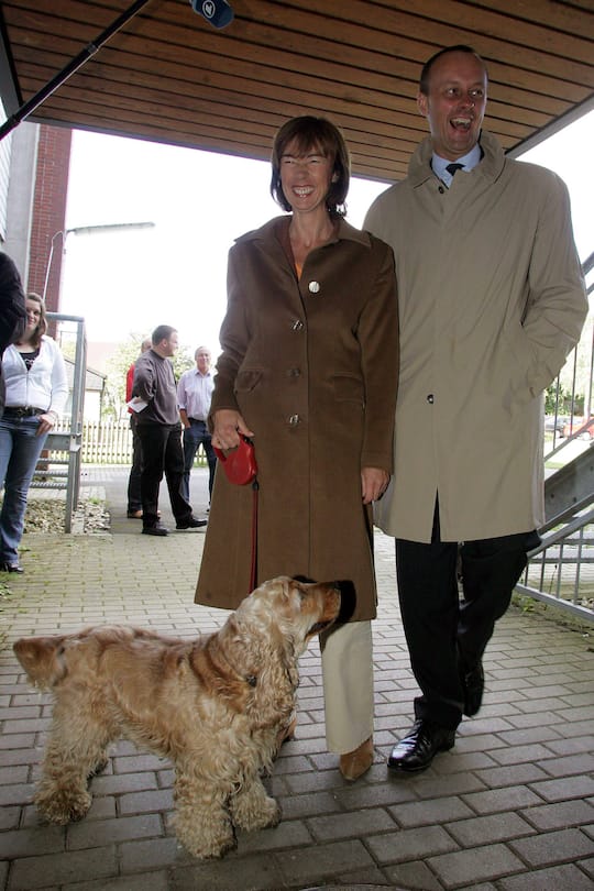 Frau, Kinder und Enkelkinder von Bundeskanzler Friedrich Merz ...